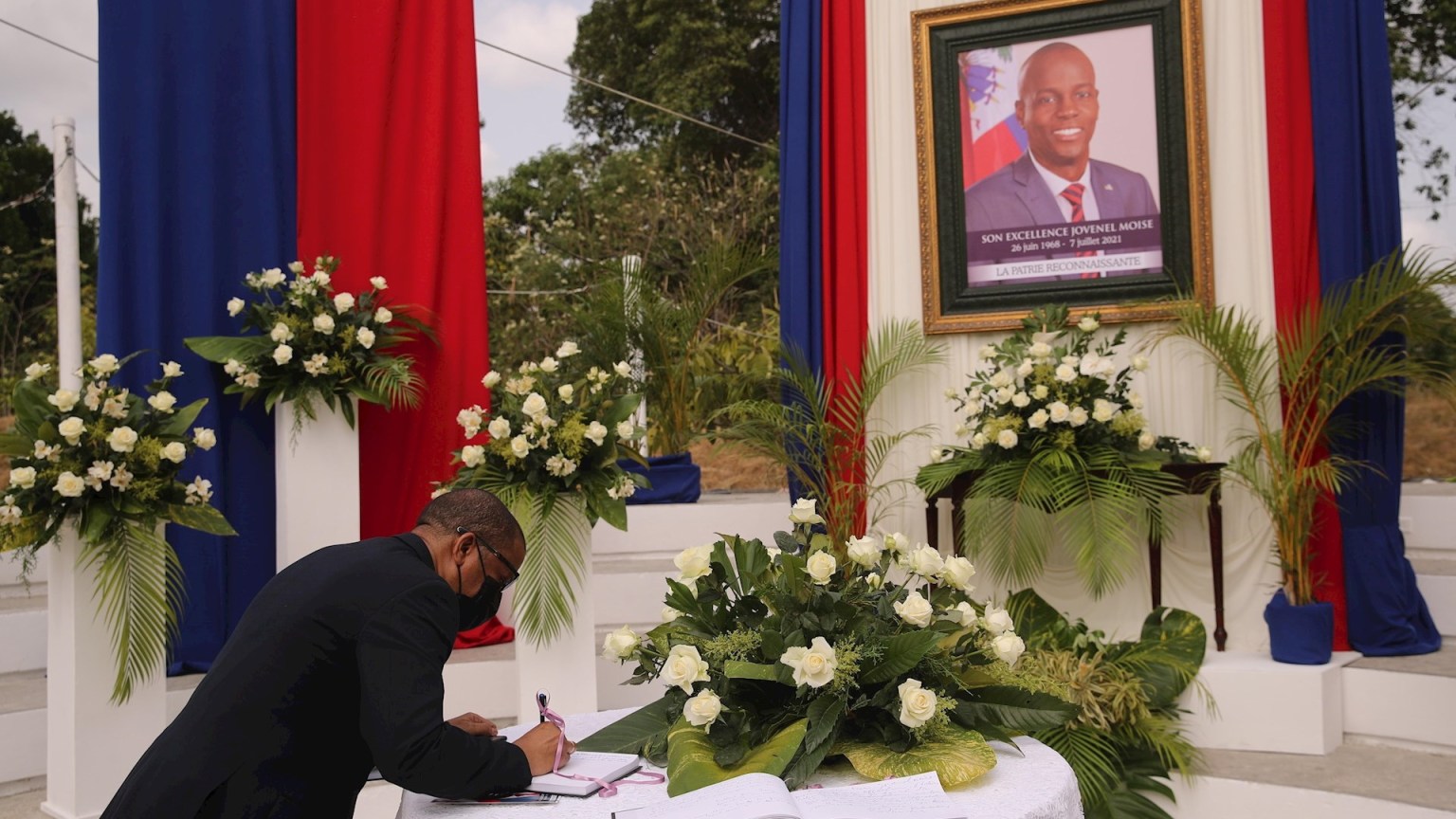 Haití rinde homenaje al asesinado presidente Jovenel Moise - Saber Politico